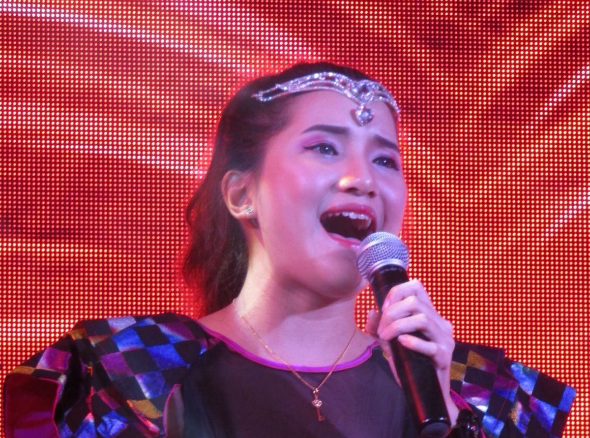 Lunch with Sumiko: This 23-Year-Old is the Face of Getai’s Next Generation